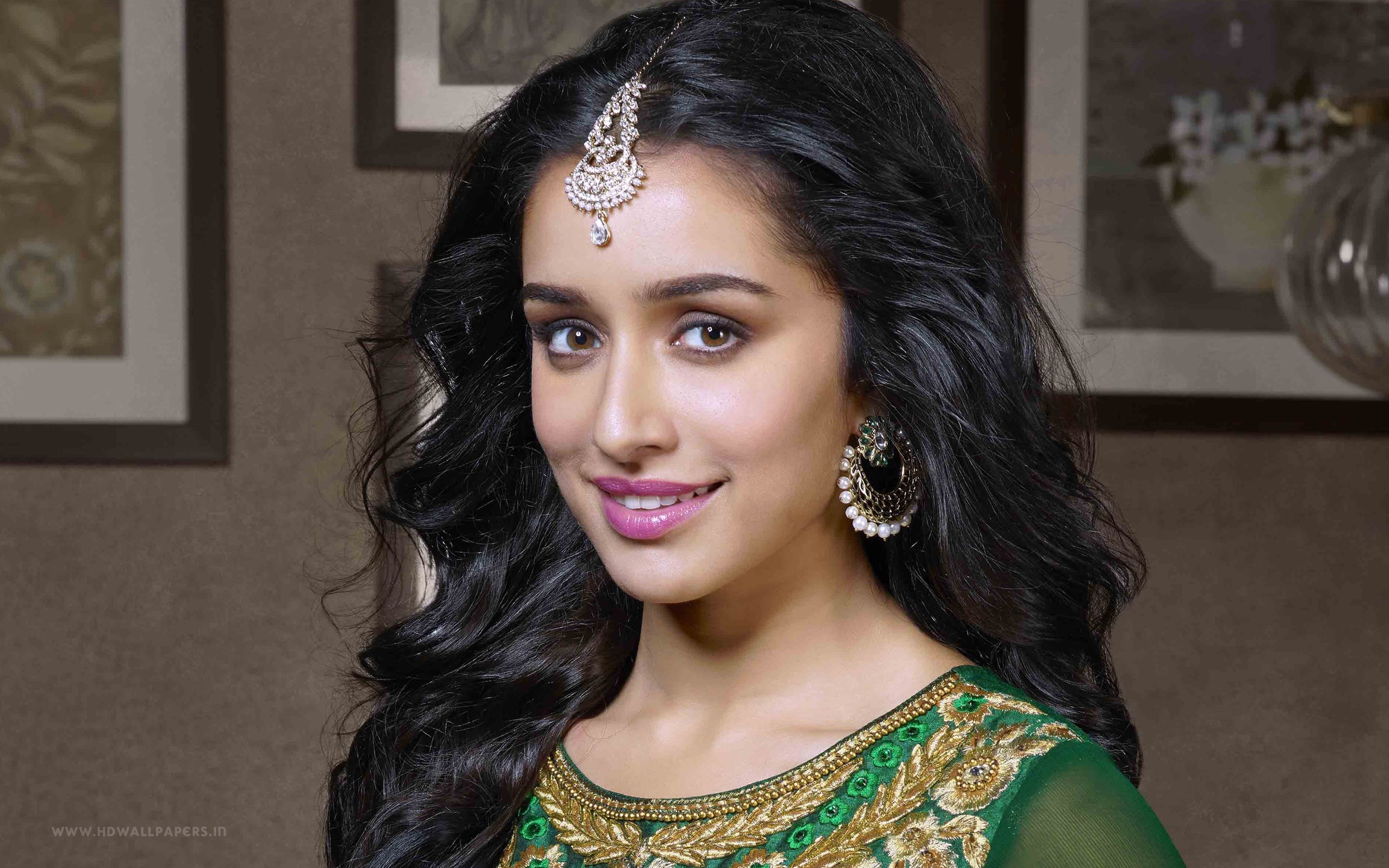Shraddha Kapoor's Road to Stardom: Unbelievable Facts Revealed! - celeb.app