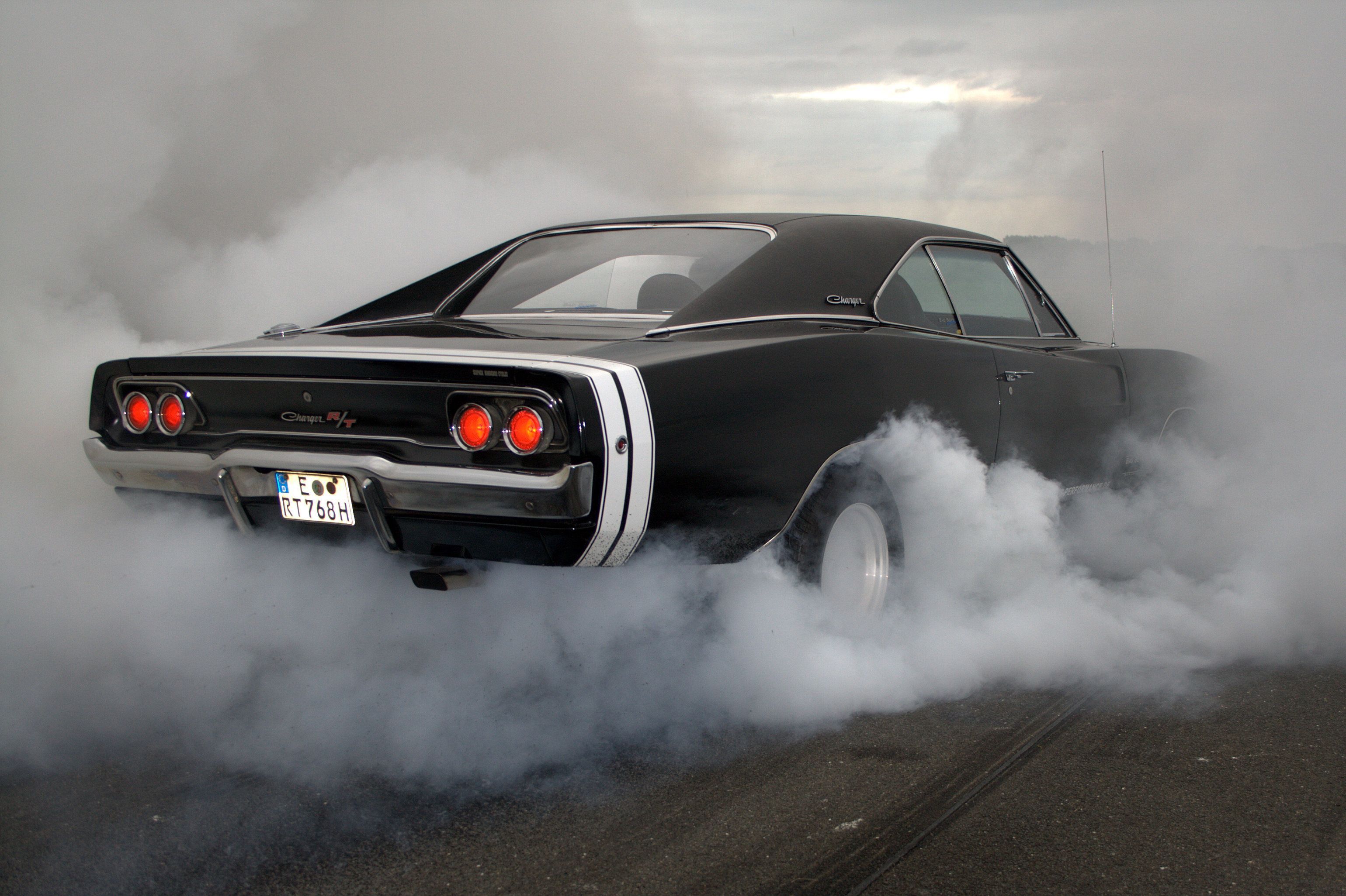 Car Tire Smoke Wallpapers - Wallpaper Cave