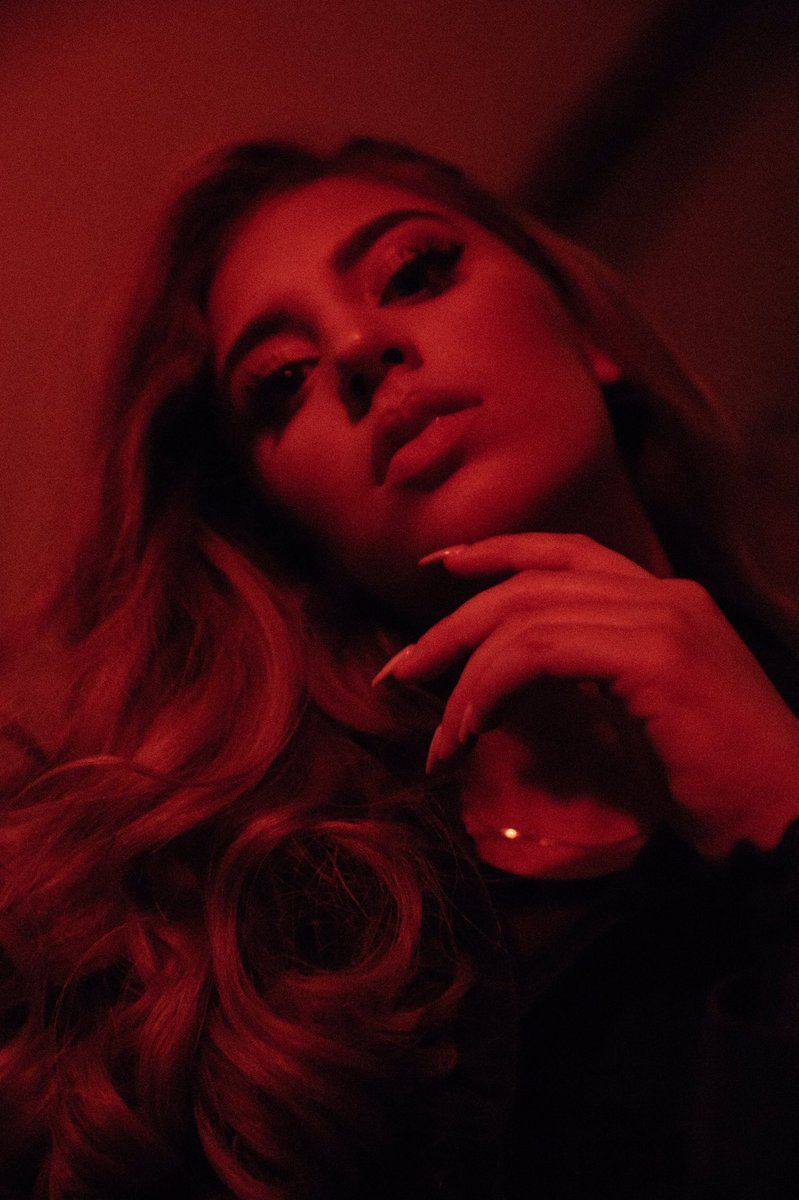 Alina Baraz Wallpapers - Wallpaper Cave