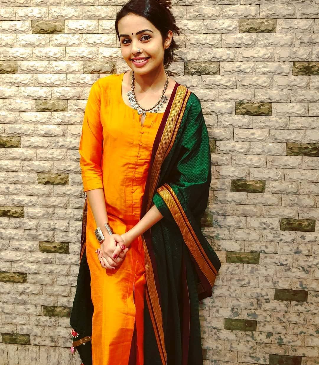 Shivani Rangole Wallpapers - Wallpaper Cave