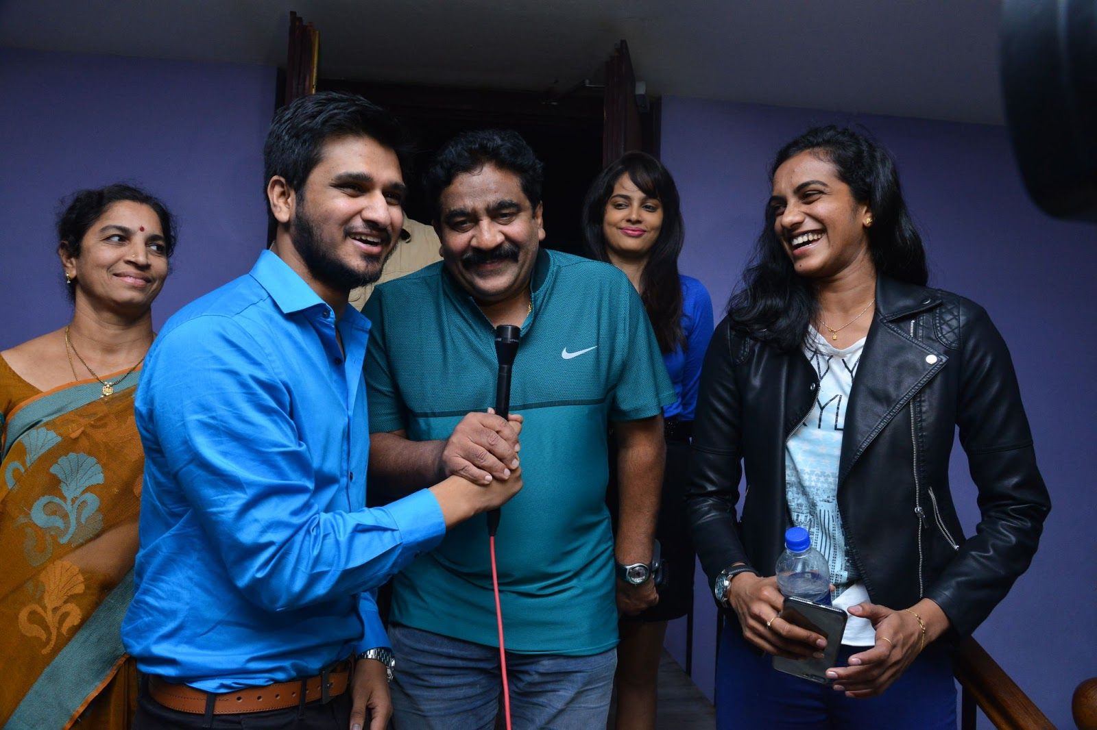 Ekkadiki Pothavu Chinnavada Wallpapers - Wallpaper Cave