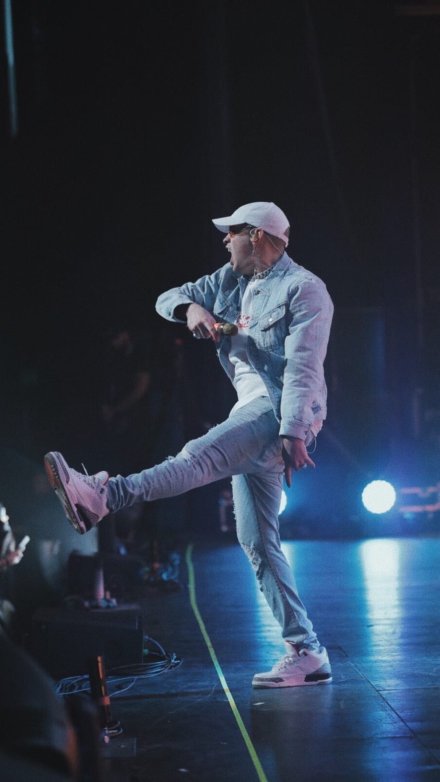 Spanish Singers Wallpapers - Wallpaper Cave