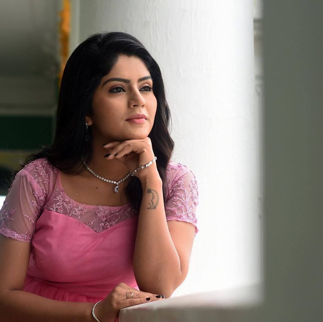 Megha Shetty Wallpapers - Wallpaper Cave