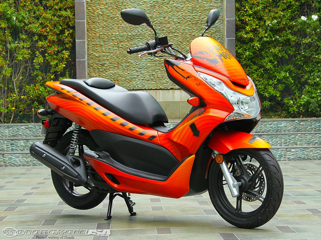 Honda PCX Wallpapers - Wallpaper Cave