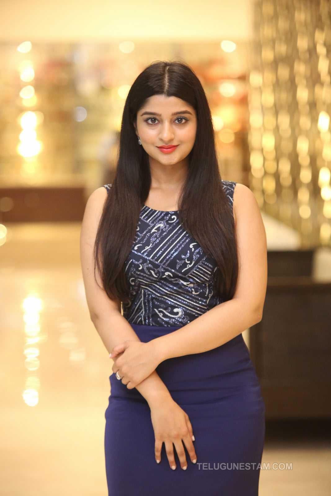 Aishani Shetty Wallpapers - Wallpaper Cave