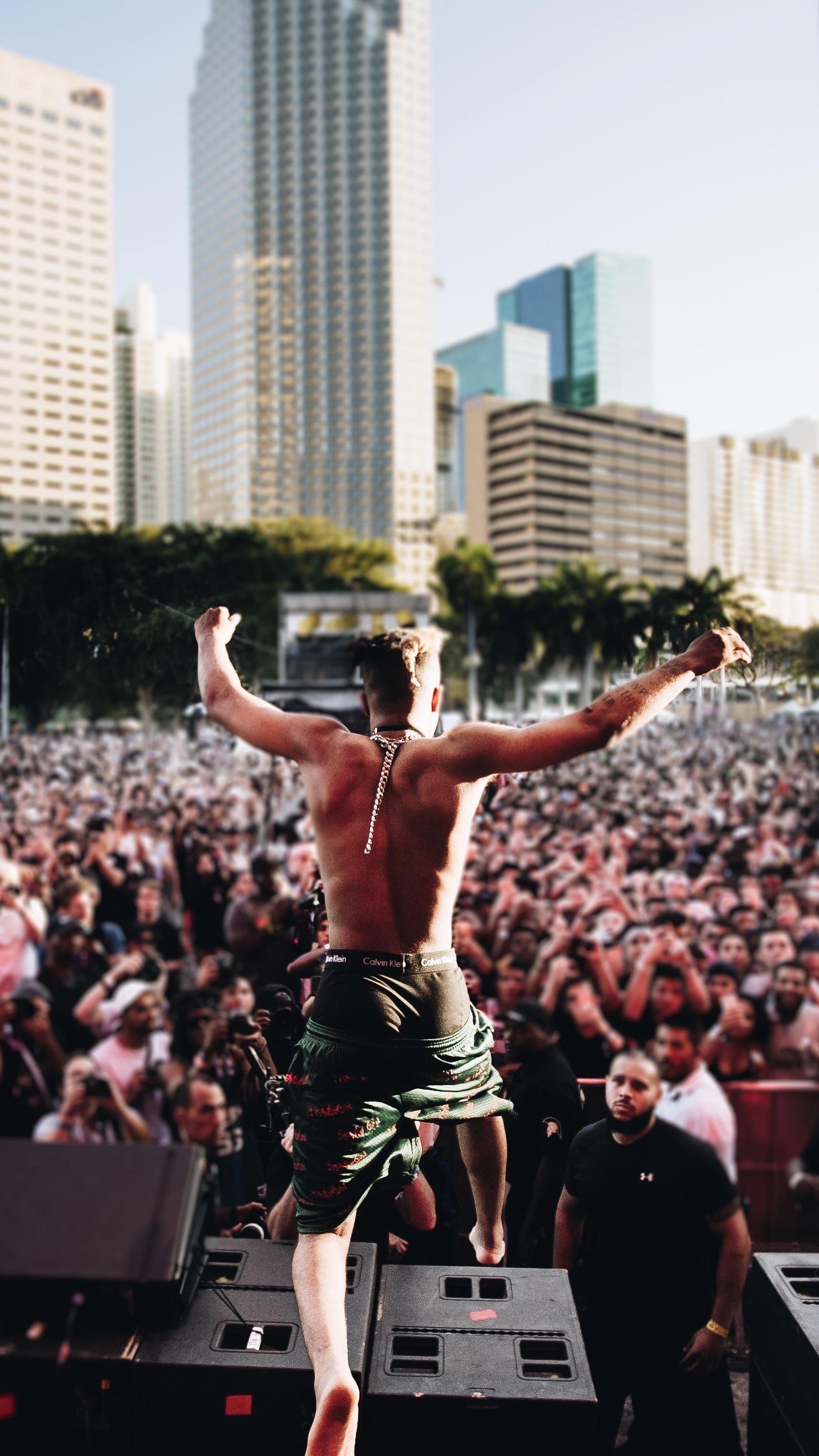 XXXTentacion Performance Wallpapers - Wallpaper Cave