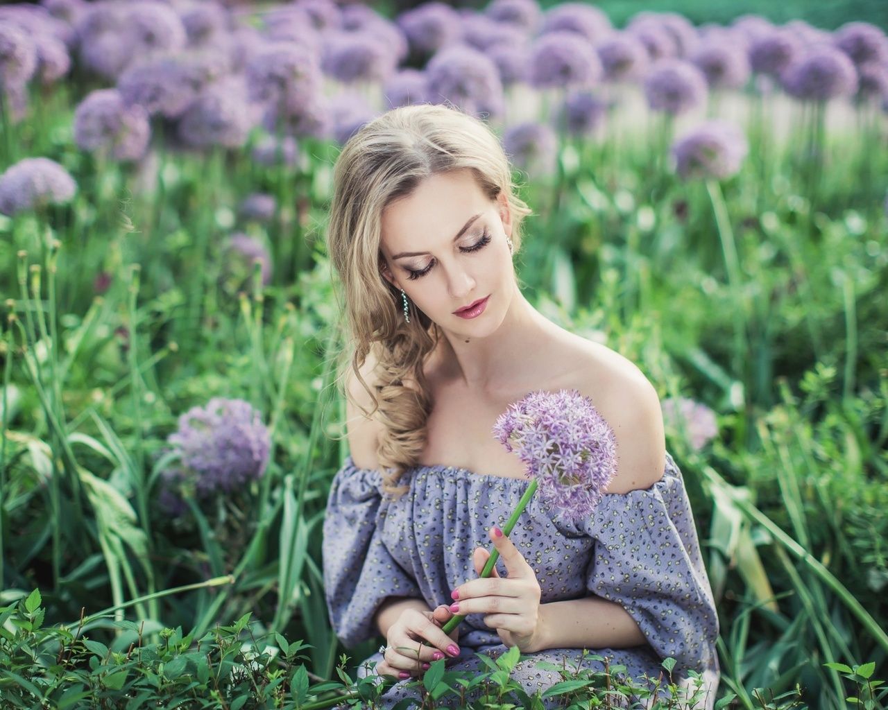 Women With Flowers Wallpapers - Wallpaper Cave