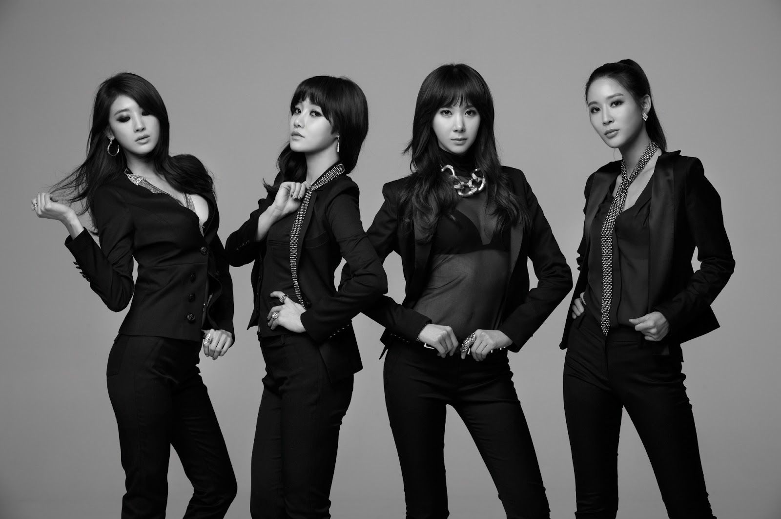 9MUSES Wallpapers - Wallpaper Cave