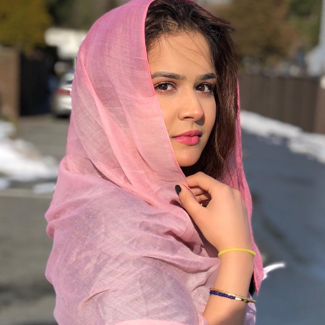 Roopi Gill Wallpapers - Wallpaper Cave