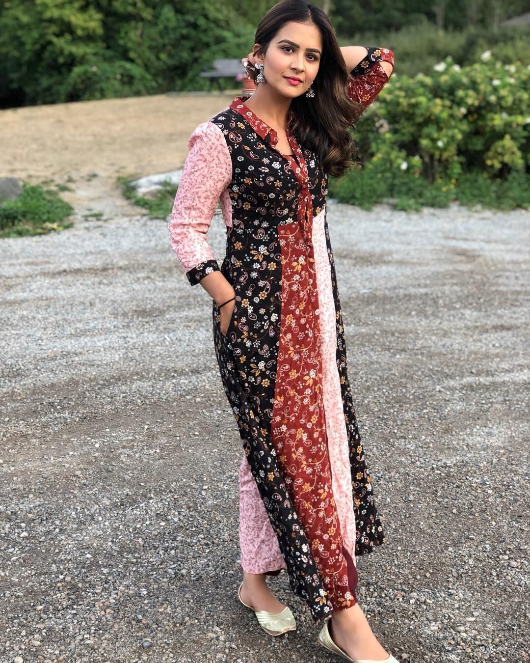 Roopi Gill Wallpapers - Wallpaper Cave