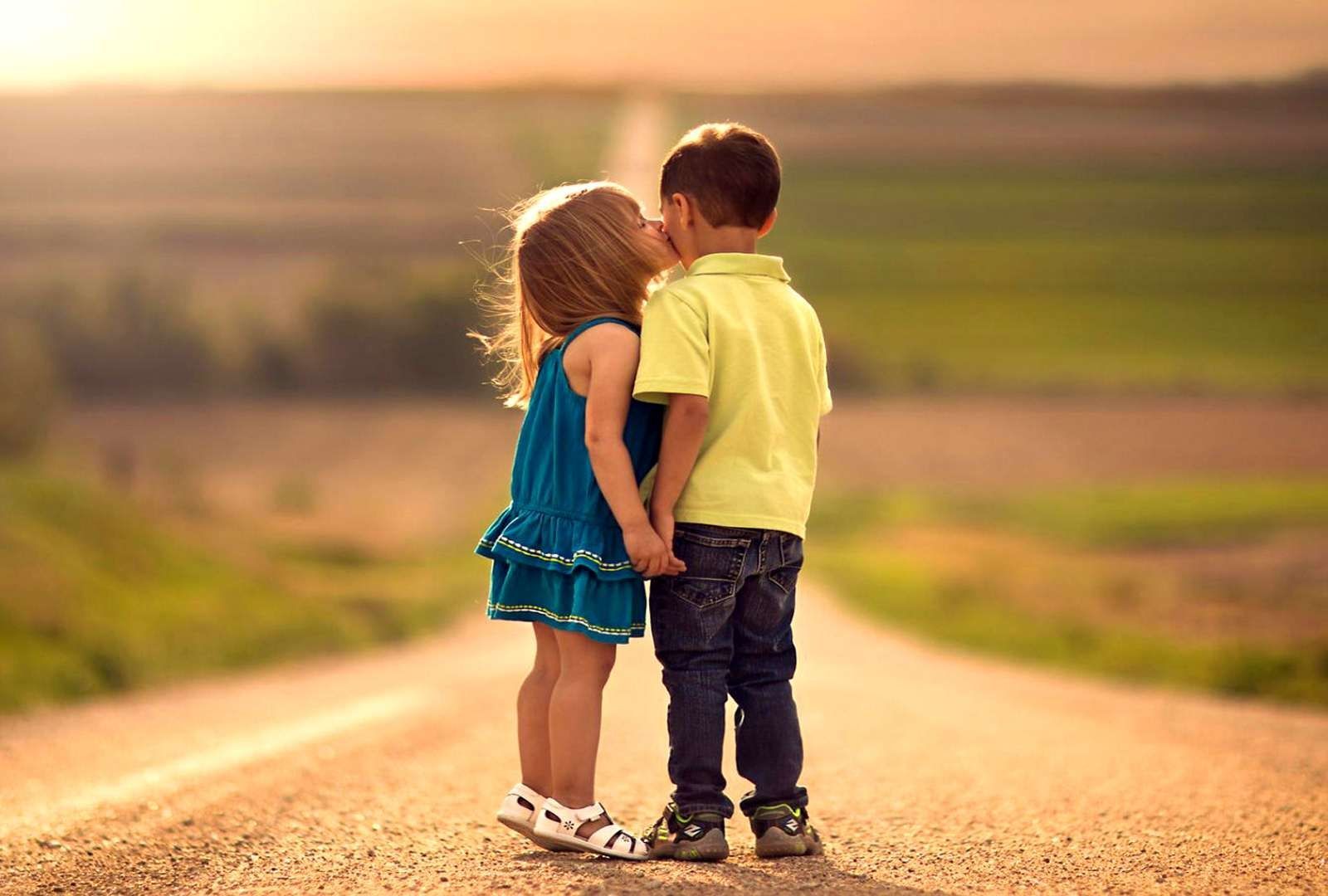 Hugging Wallpapers - Wallpaper Cave