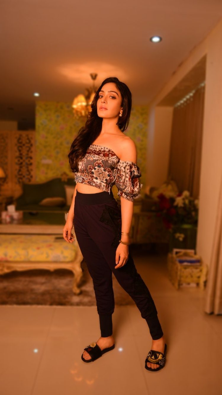 Khushali Kumar Wallpapers - Wallpaper Cave