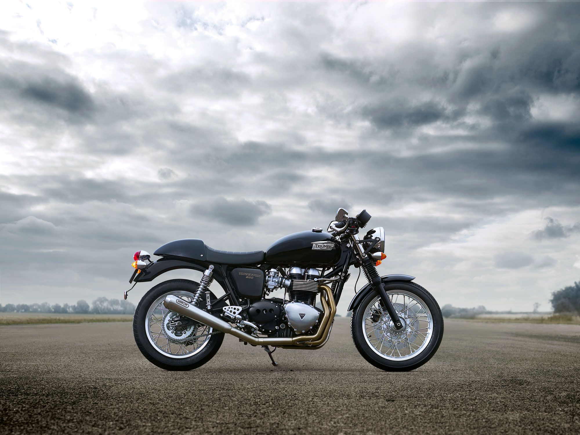 Triumph Thruxton Wallpapers - Wallpaper Cave