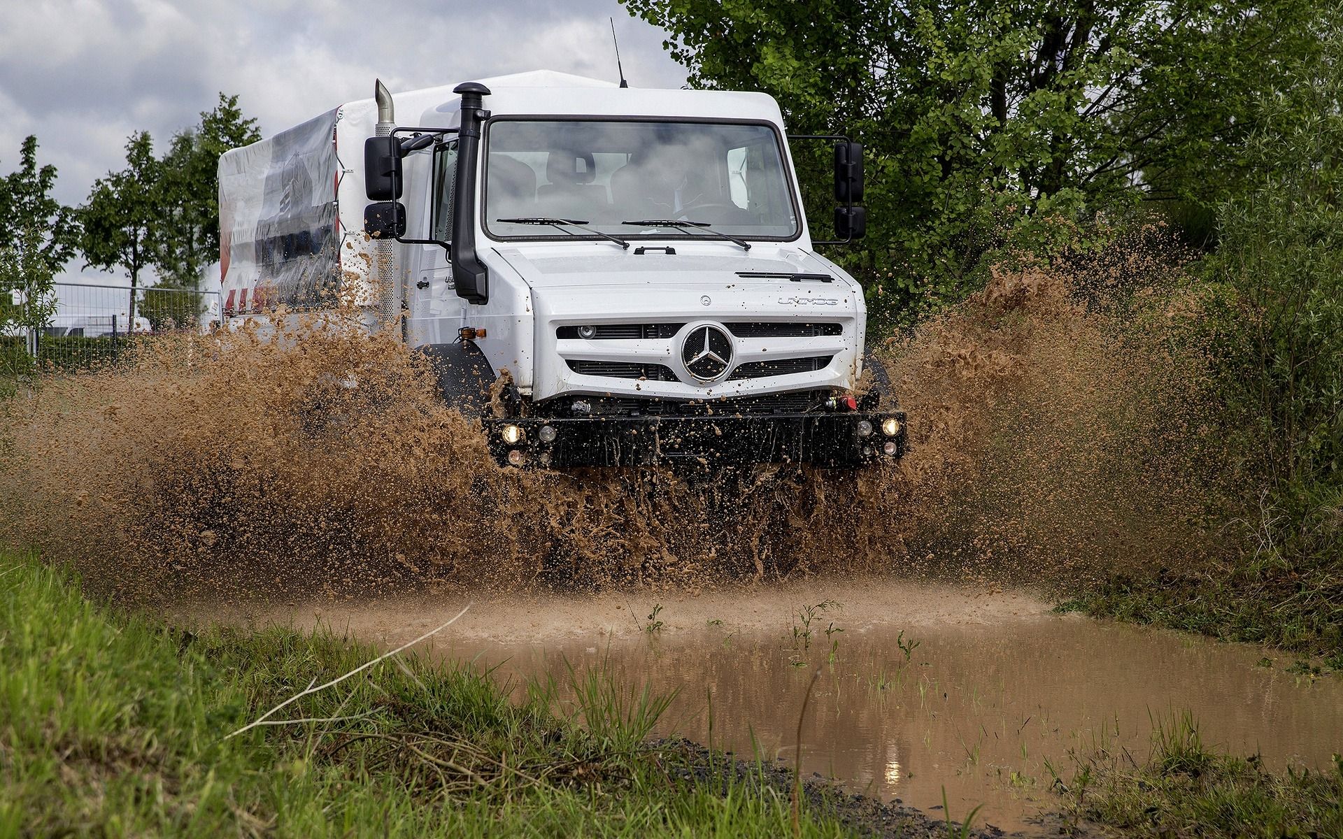 Unimog Wallpapers - Wallpaper Cave