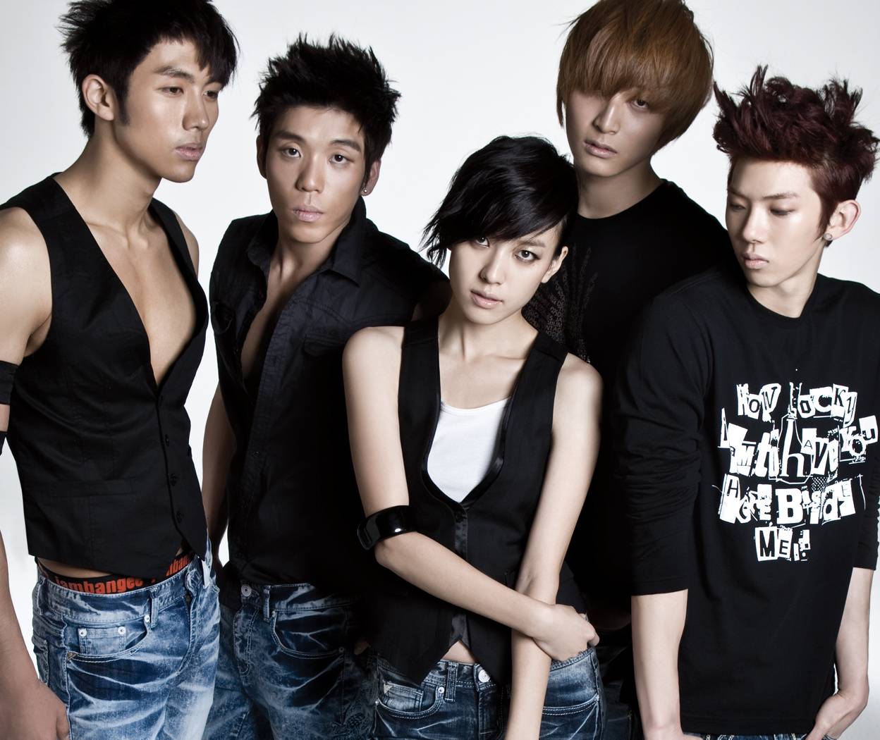 2AM Wallpapers - Wallpaper Cave