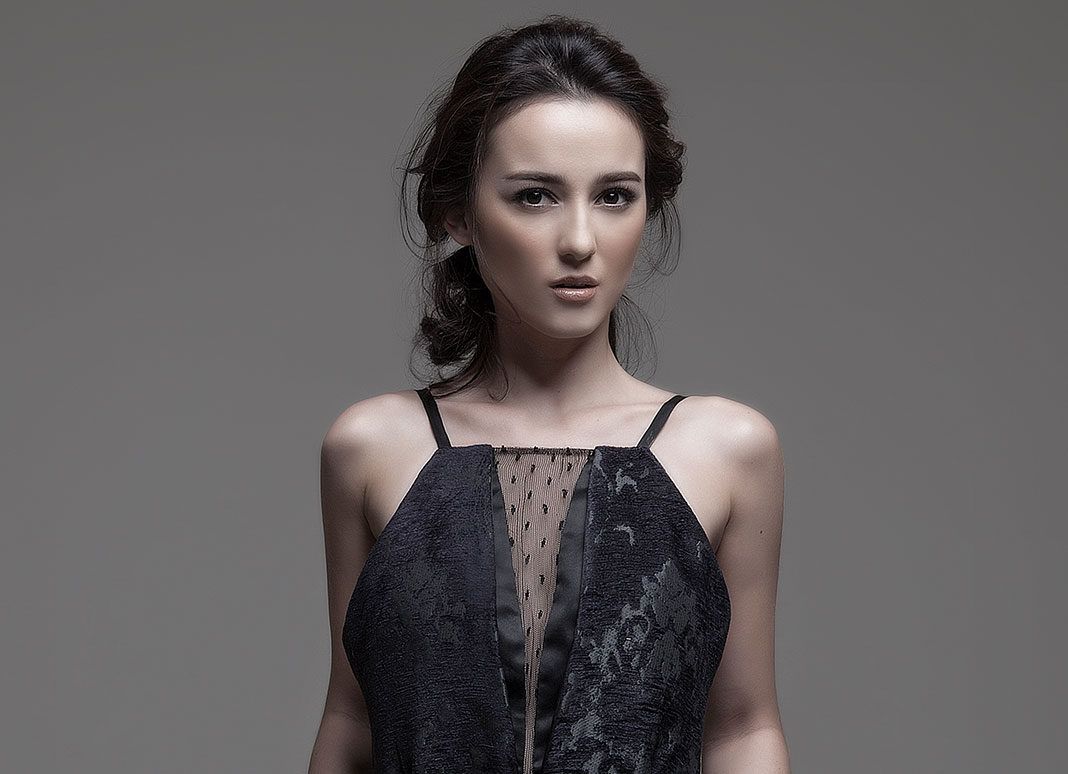 Julie Estelle Wallpapers - Wallpaper Cave Julie Estelle Wallpapers - Wallpaper Cave