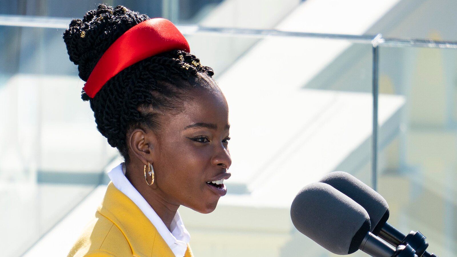 Amanda Gorman Wallpapers - Wallpaper Cave