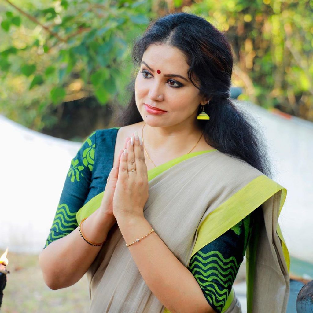 Sheelu Abraham Wallpapers - Wallpaper Cave