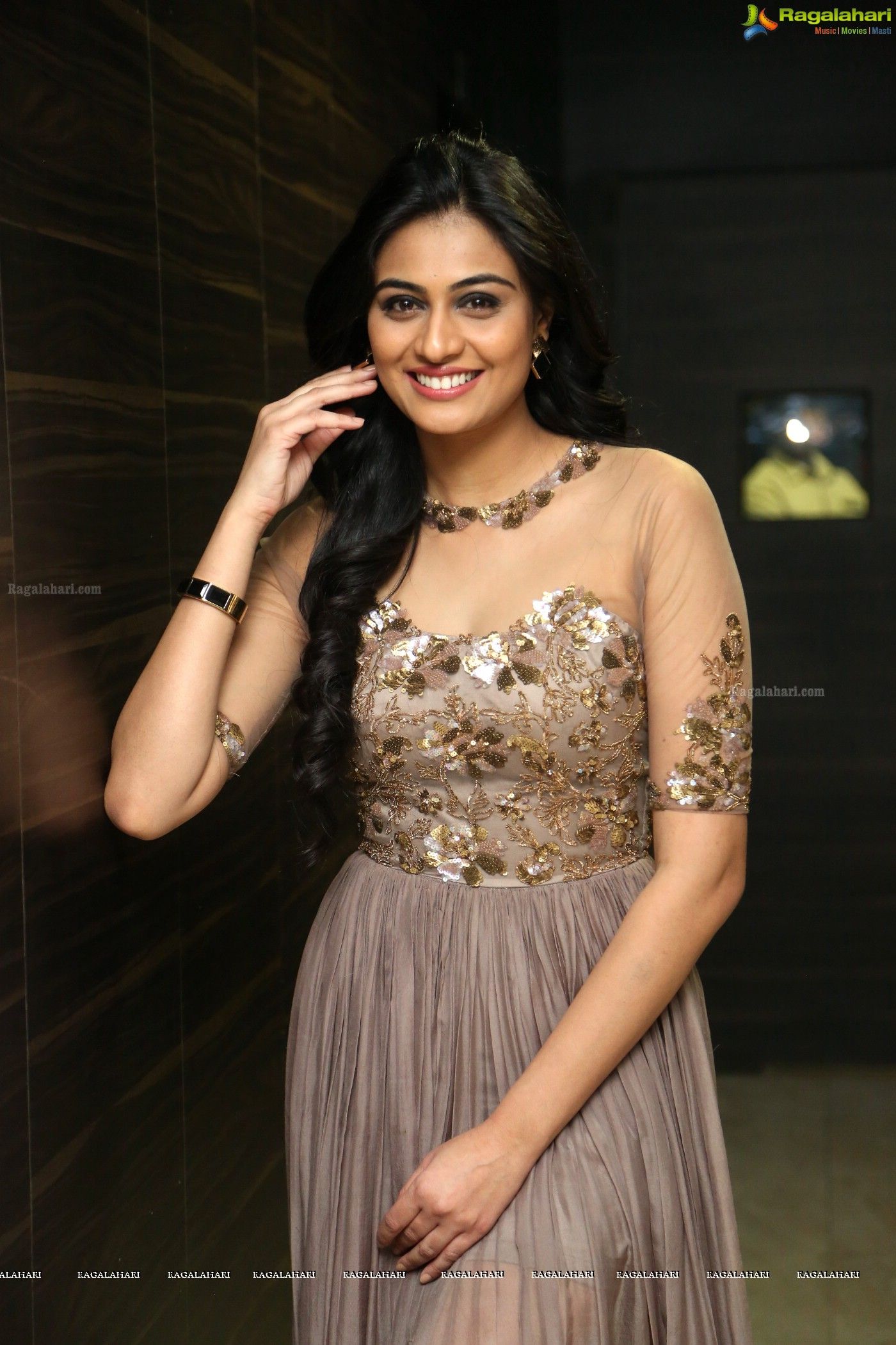 Neha Hinge Wallpapers - Wallpaper Cave