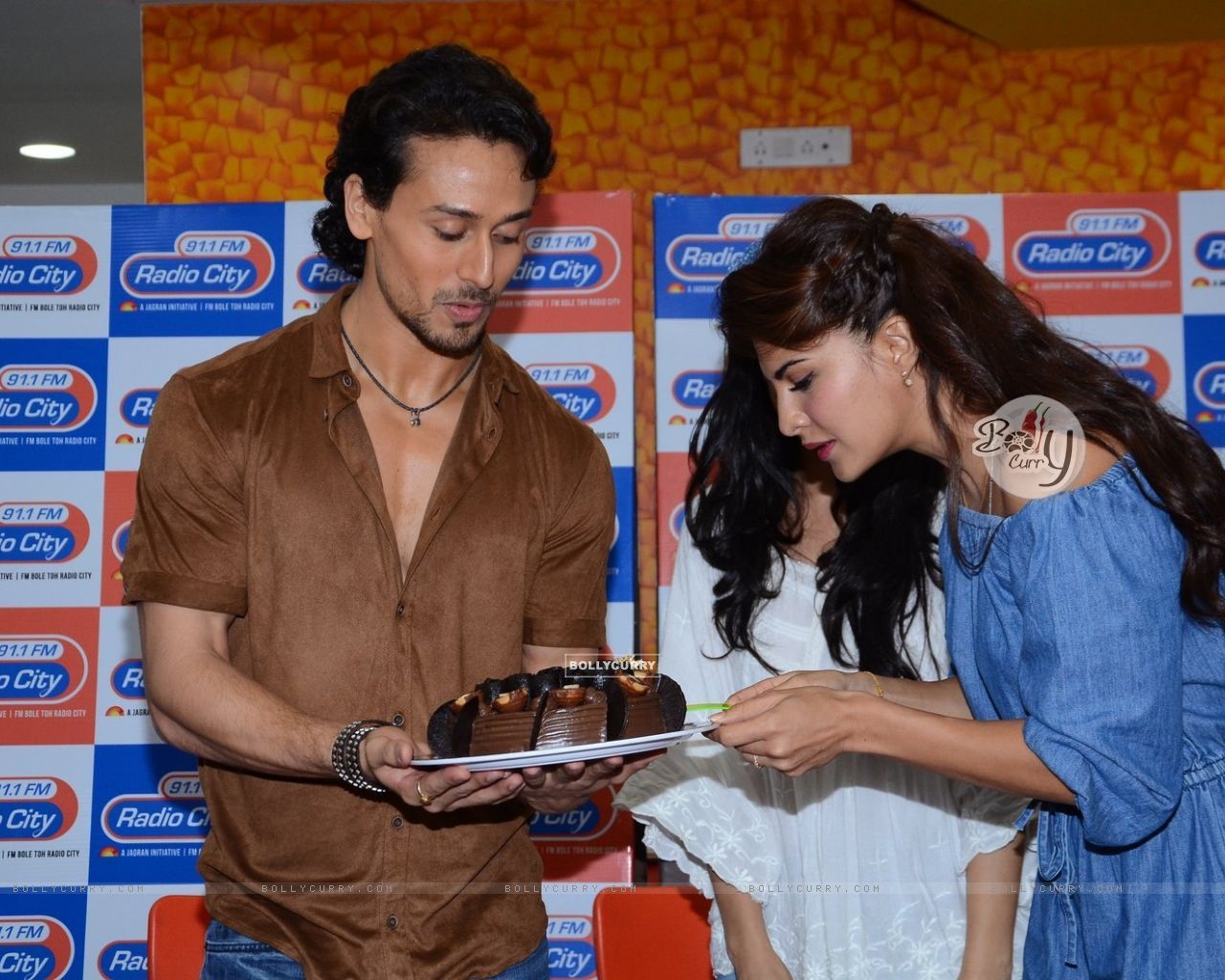 Tiger Shroff And Jacqueline Fernandez Wallpapers - Wallpaper Cave