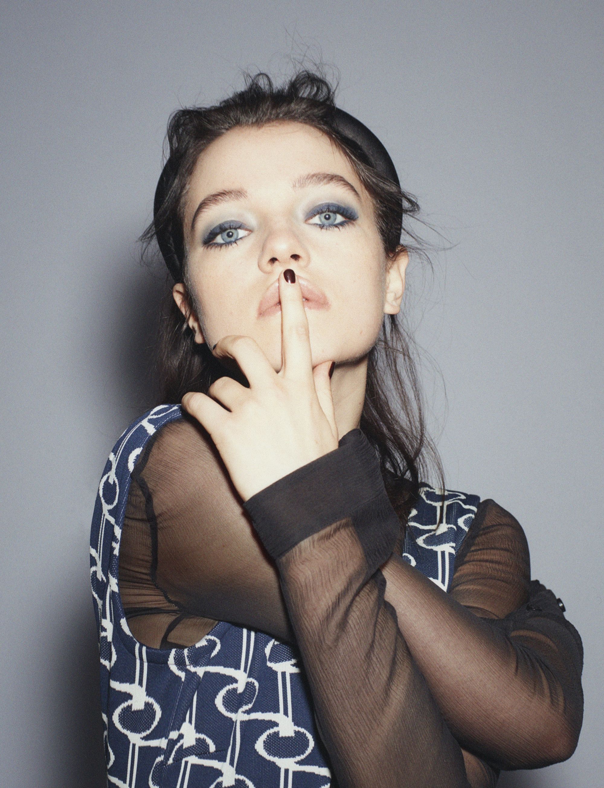 Esme Creed Miles Wallpapers - Wallpaper Cave