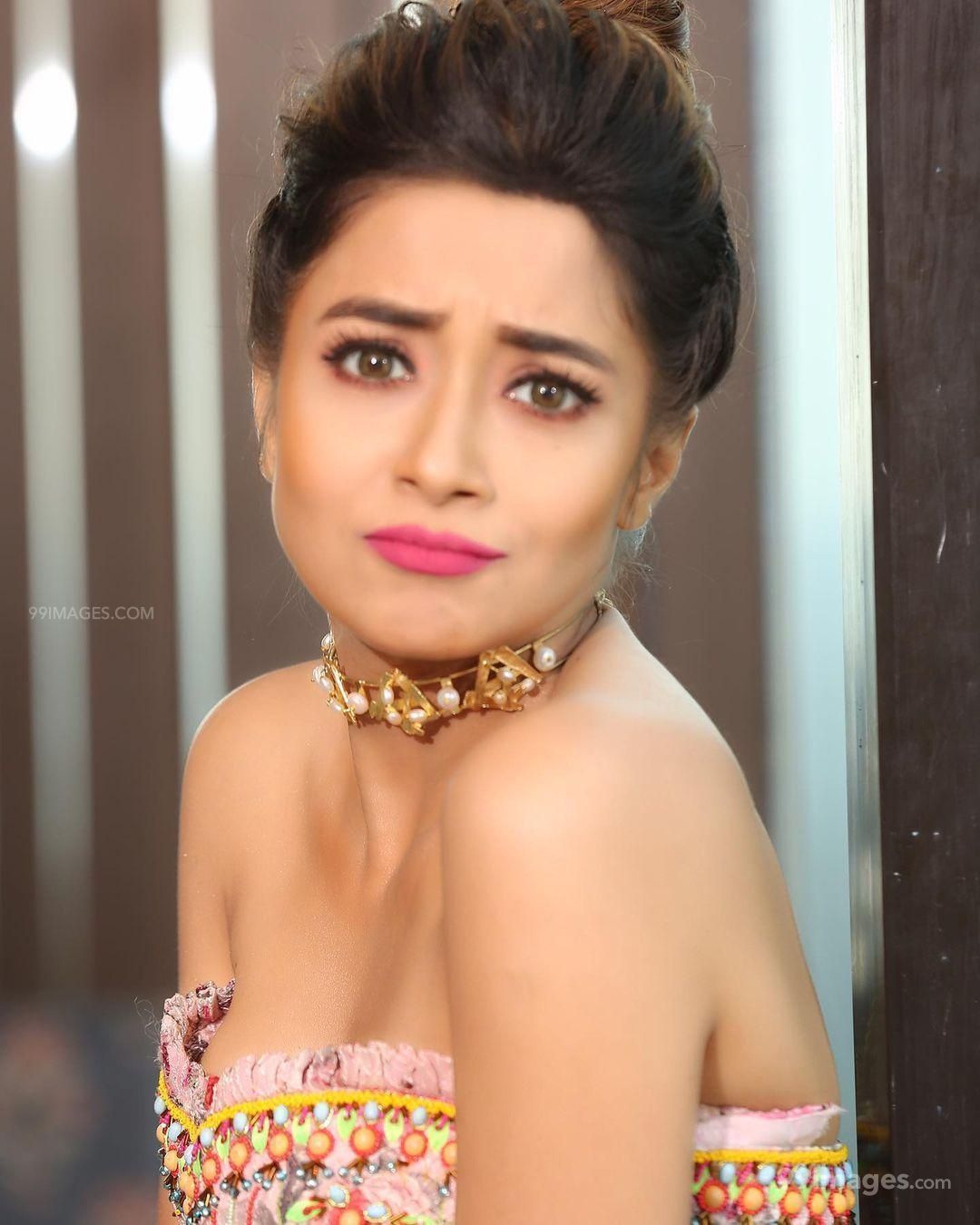 Tina Datta Wallpapers - Wallpaper Cave