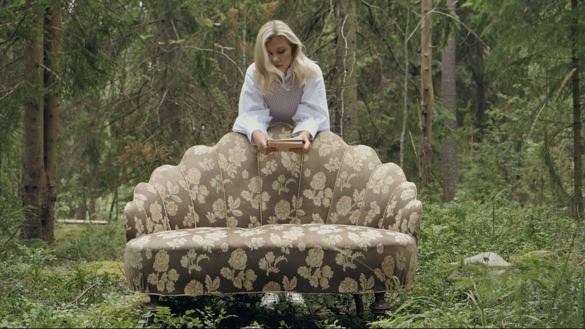 Clara Mae Wallpapers - Wallpaper Cave