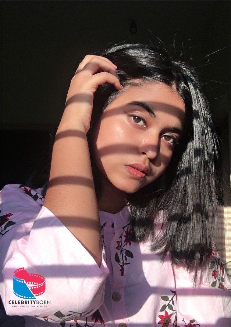 Cute Tiktok Girls Wallpapers - Wallpaper Cave