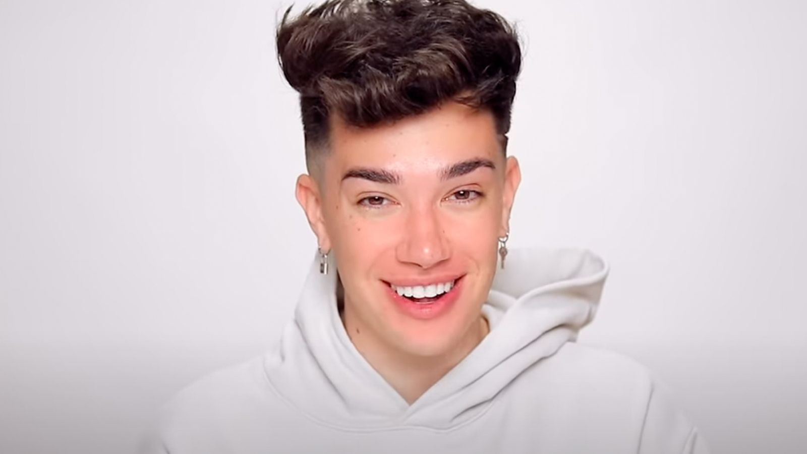 James Charles 2021 Wallpapers - Wallpaper Cave