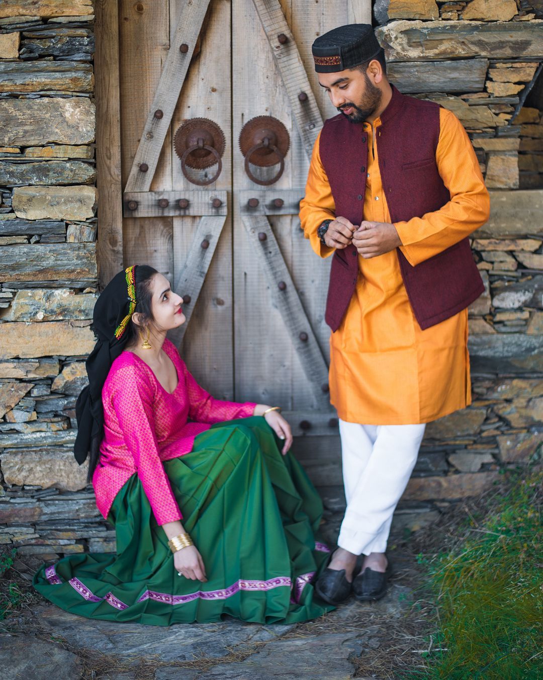 Traditional Couple Wallpapers - Wallpaper Cave