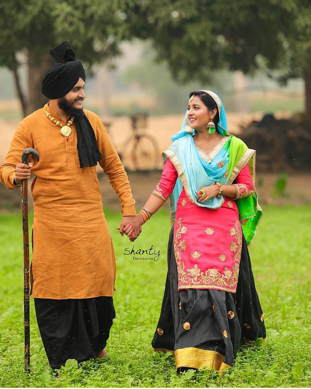 Traditional Couple Wallpapers - Wallpaper Cave