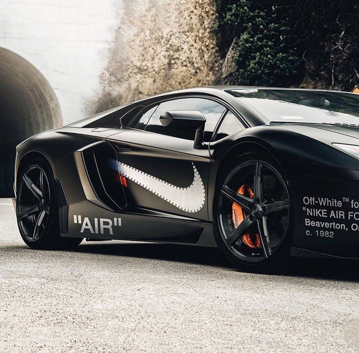 Off White Cars Wallpapers - Wallpaper Cave