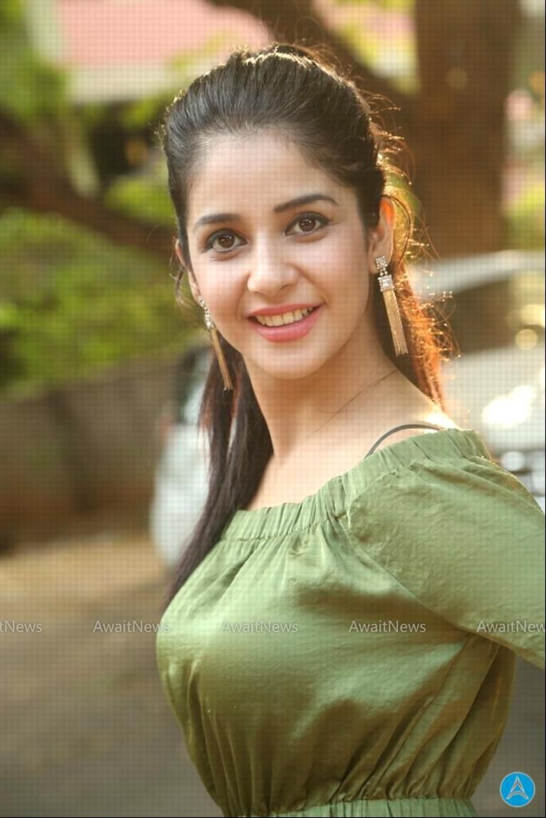 Kashish Vohra Phone Wallpapers - Wallpaper Cave