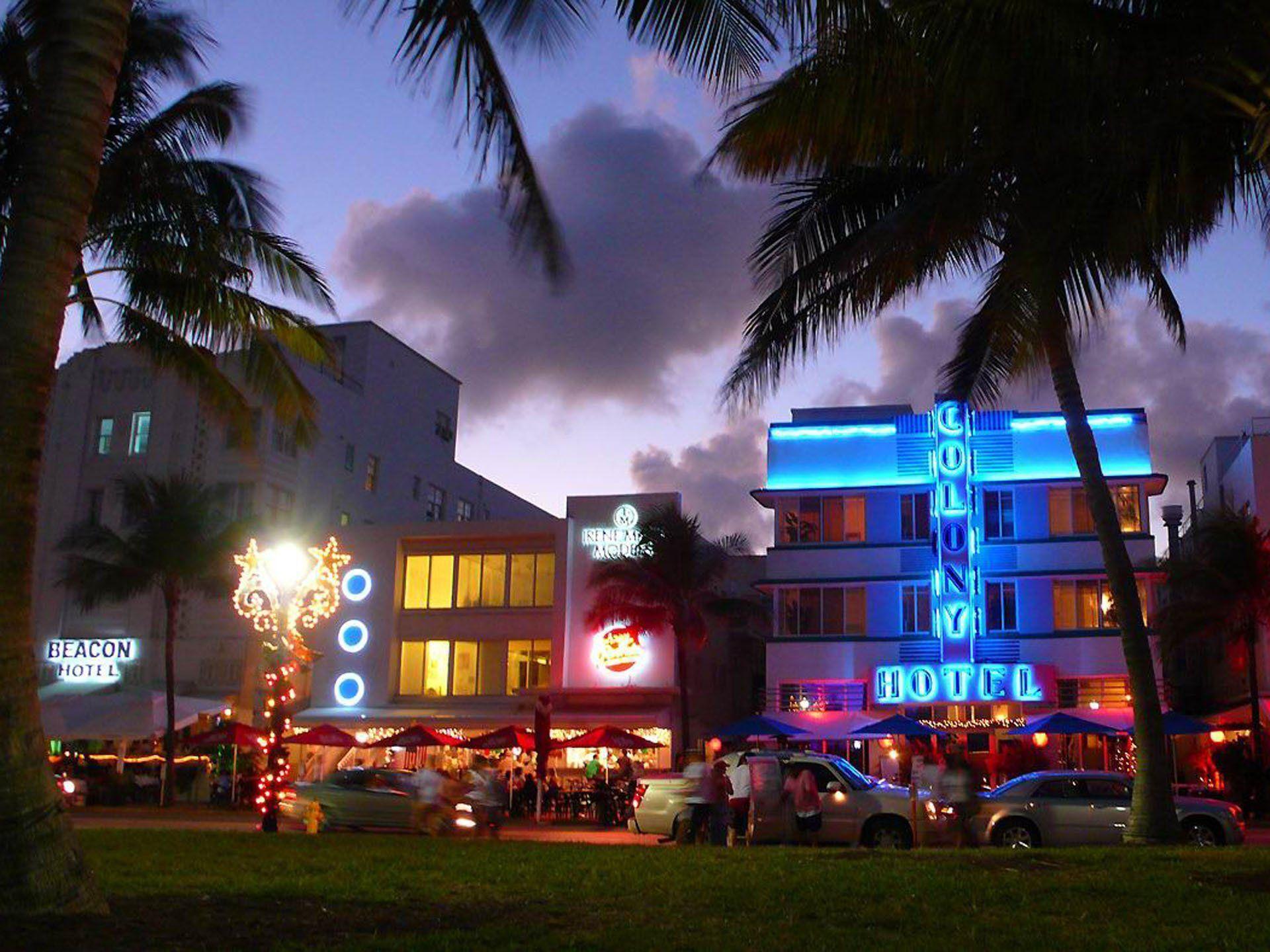 Ocean Drive Wallpapers - Wallpaper Cave