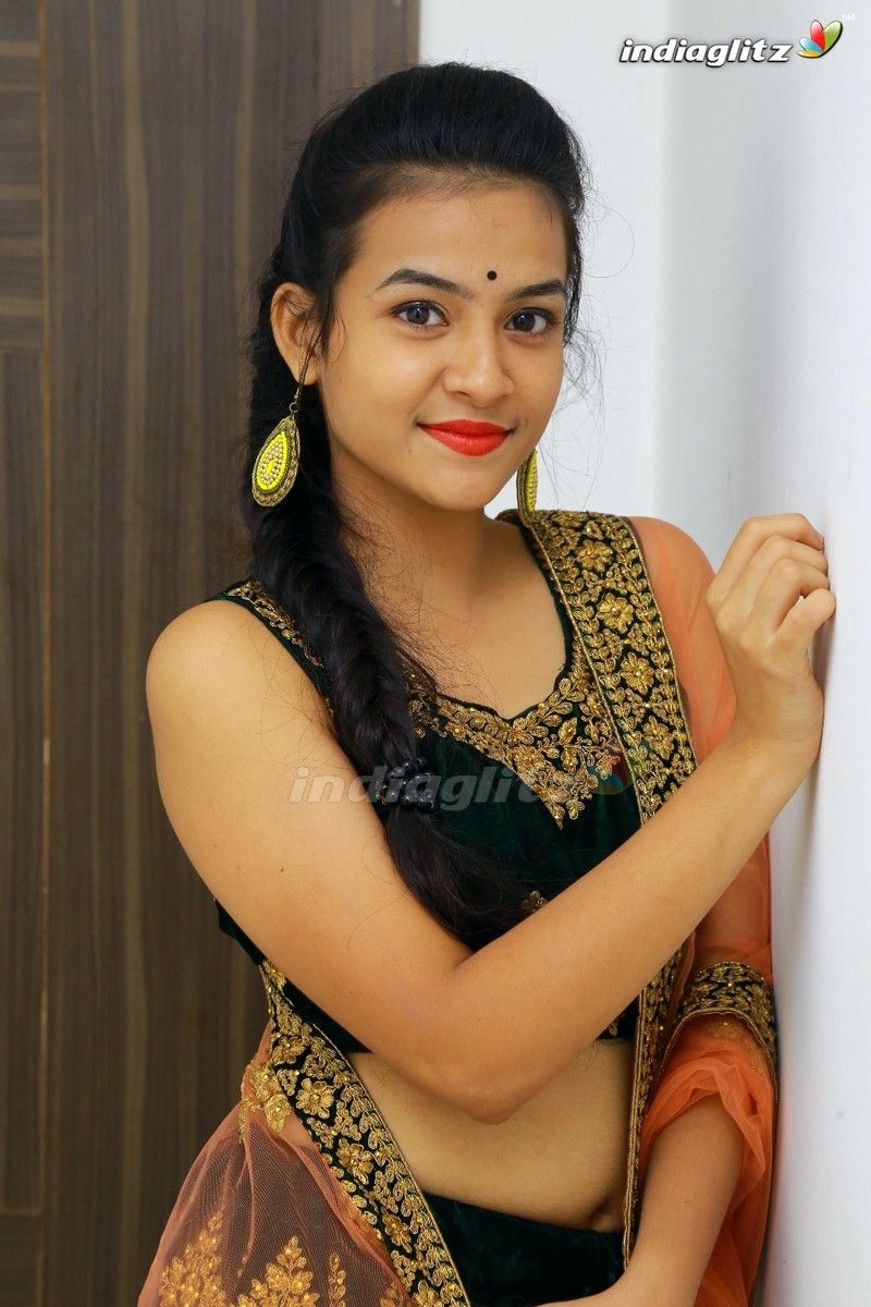 Sahithi Wallpapers - Wallpaper Cave