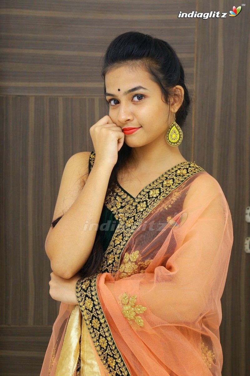 Sahithi Wallpapers - Wallpaper Cave