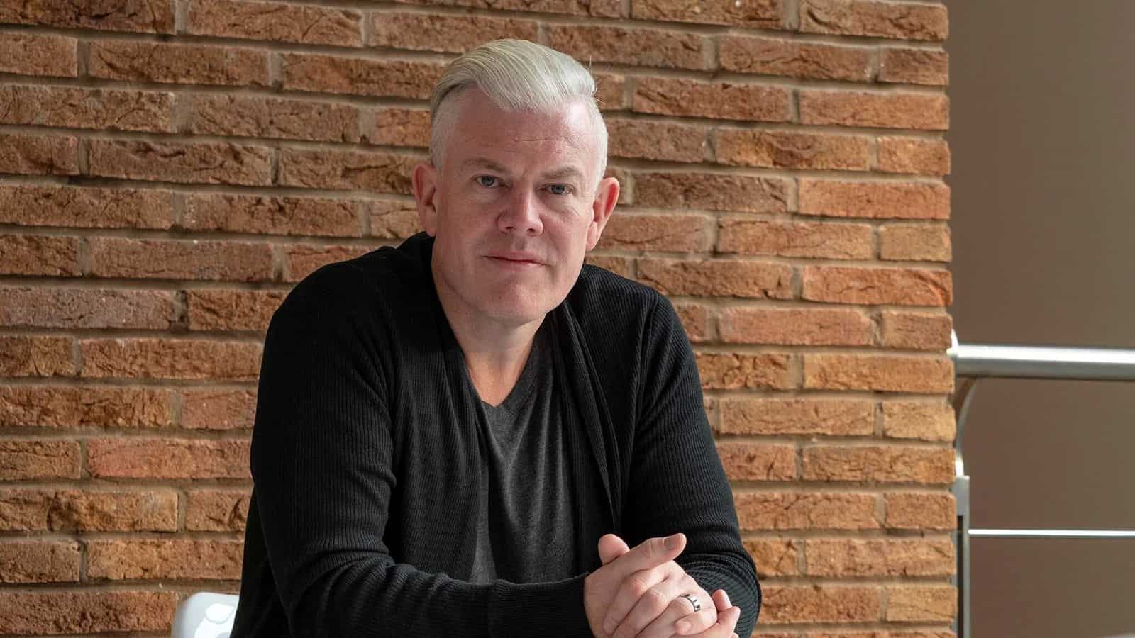 Wayne Burgess Wallpapers - Wallpaper Cave