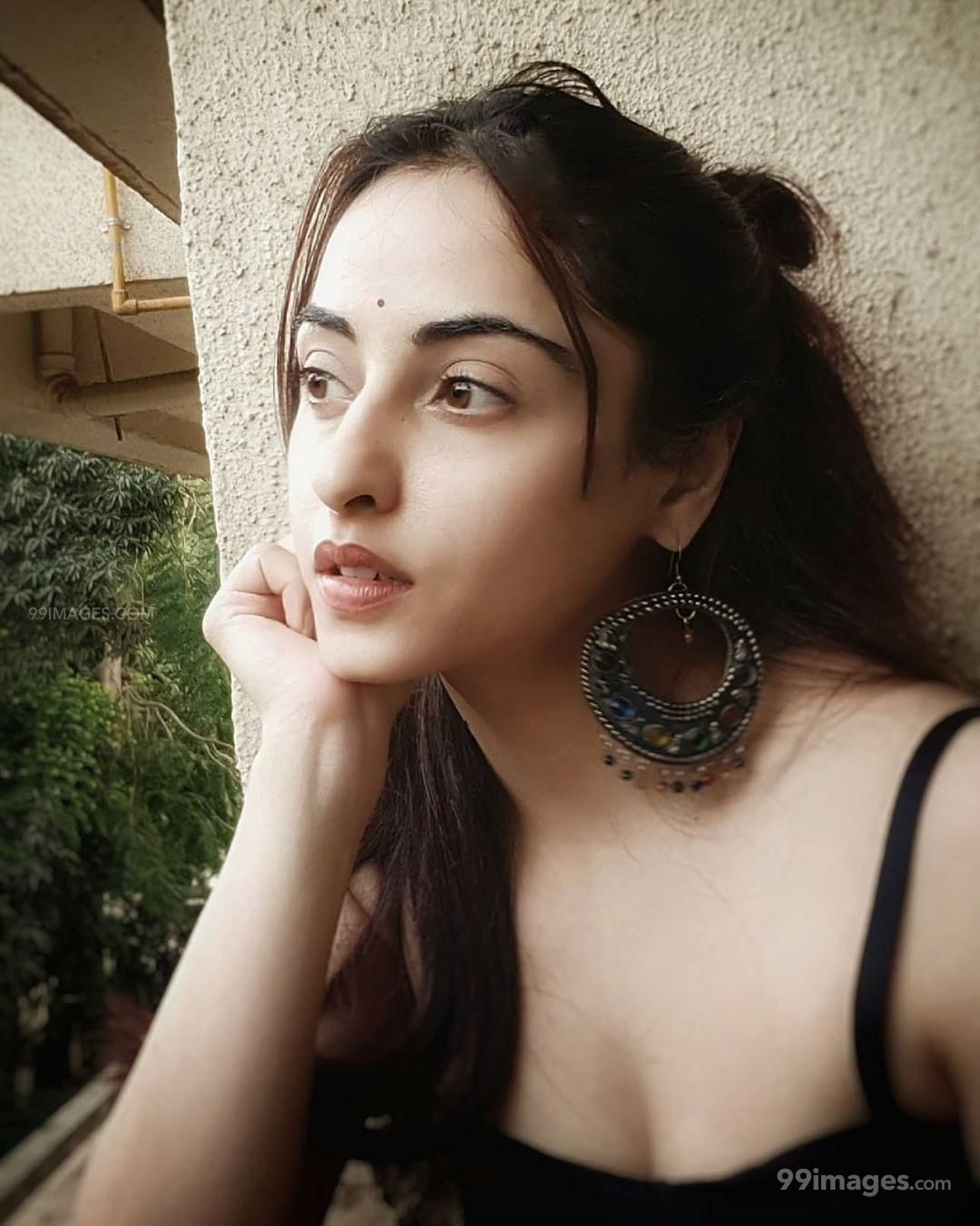Niyati Fatnani Wallpapers - Wallpaper Cave