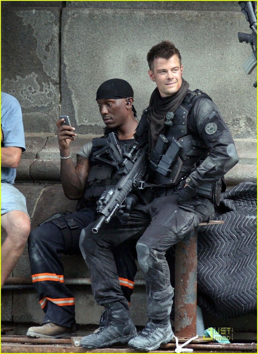 Josh Duhamel Transformers 1