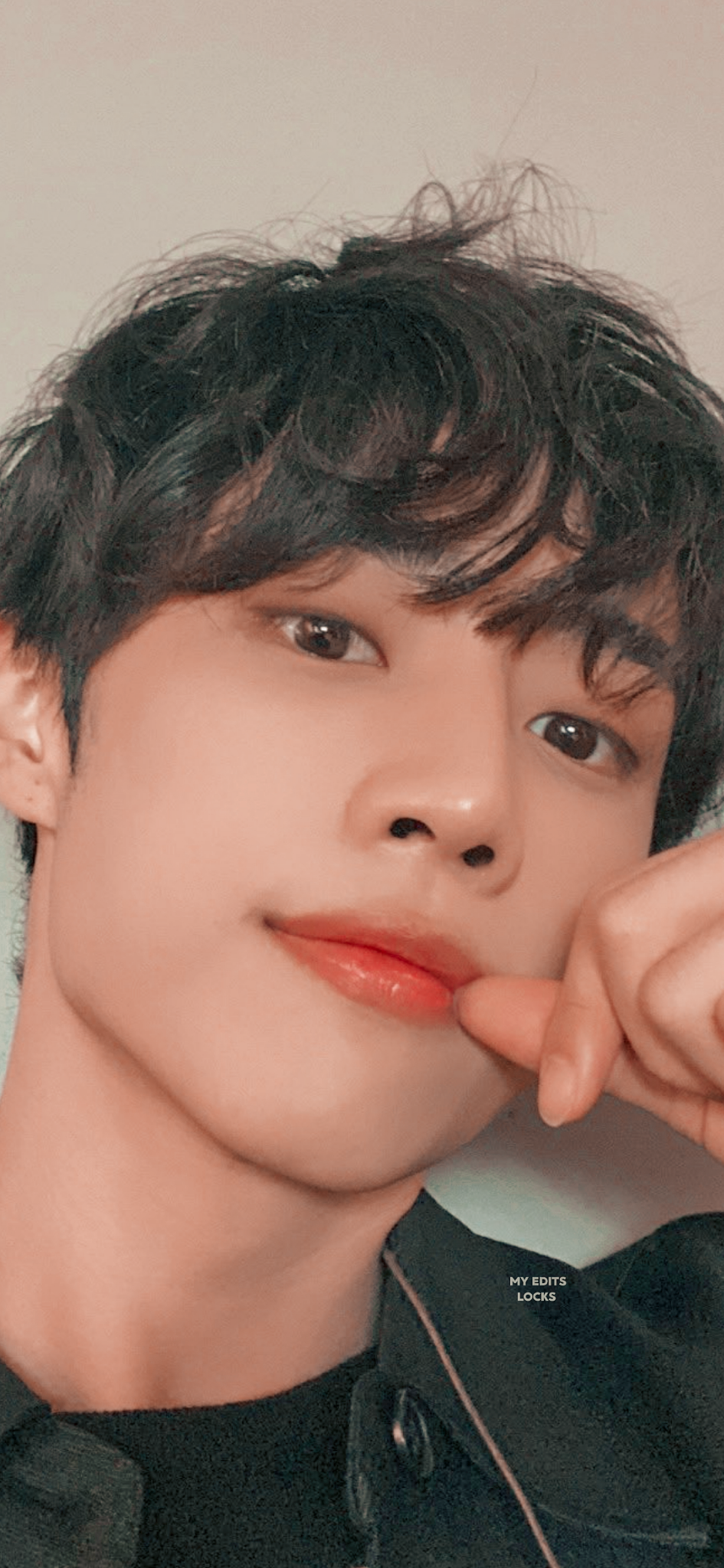 Sunwoo Kim's Instagram, Twitter & Facebook on IDCrawl