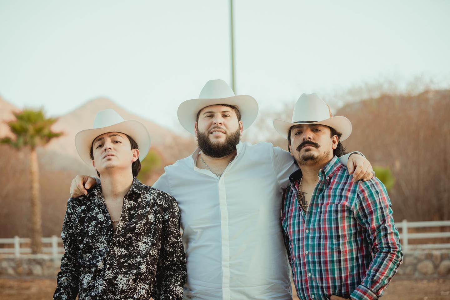 Los Dos Carnales Wallpapers - Wallpaper Cave