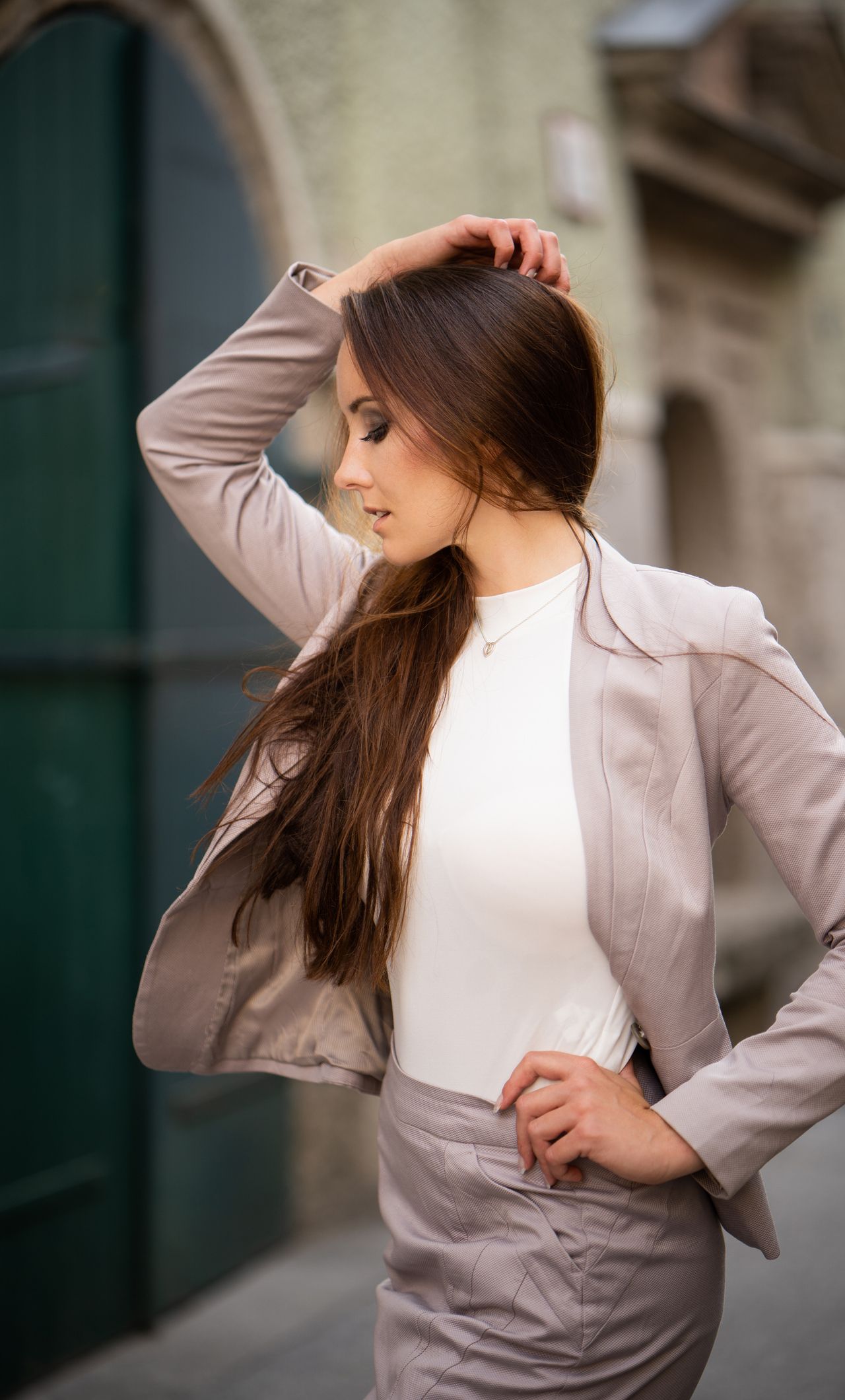 Women Pose Wallpapers - Wallpaper Cave