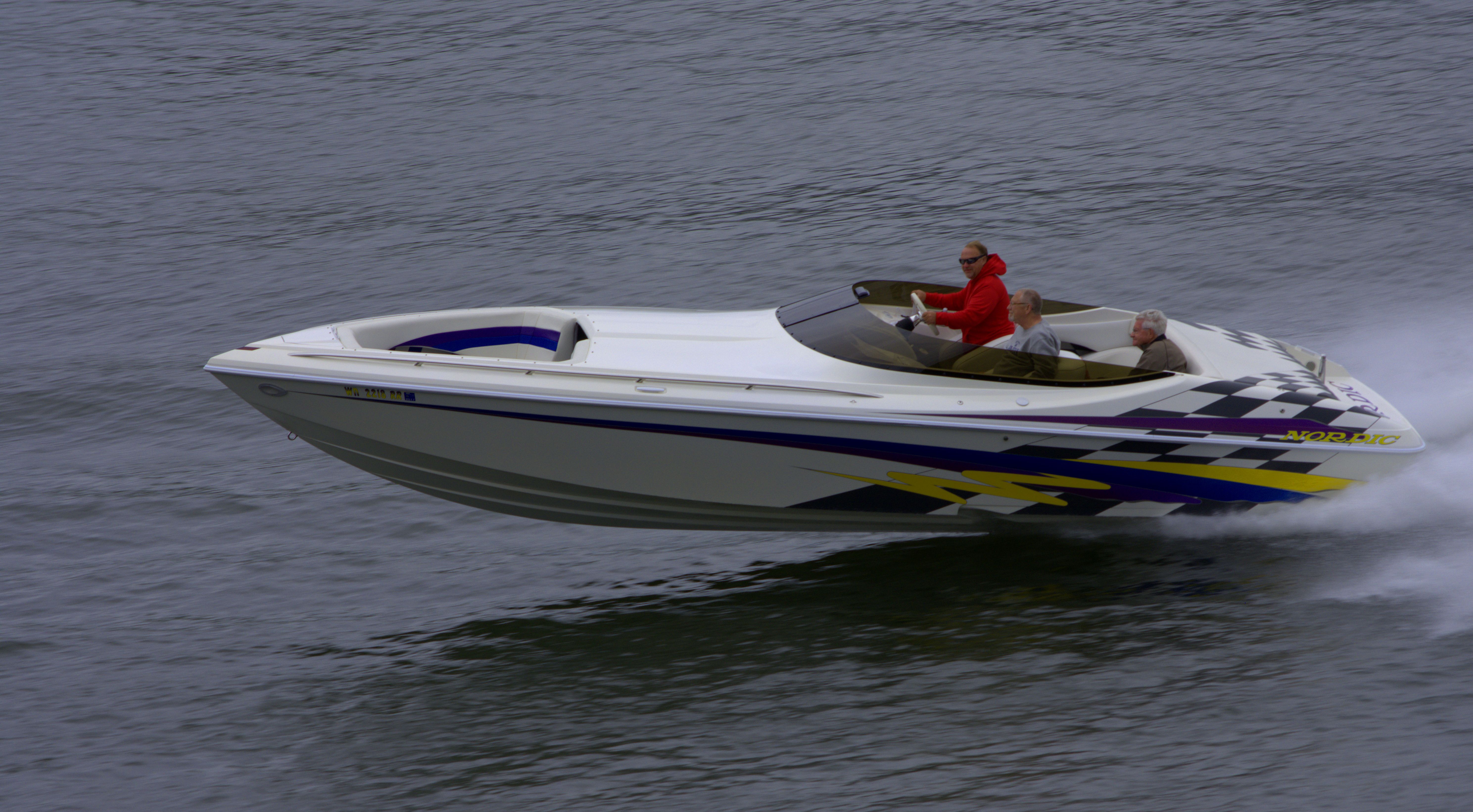 Speedboat Wallpapers - Wallpaper Cave