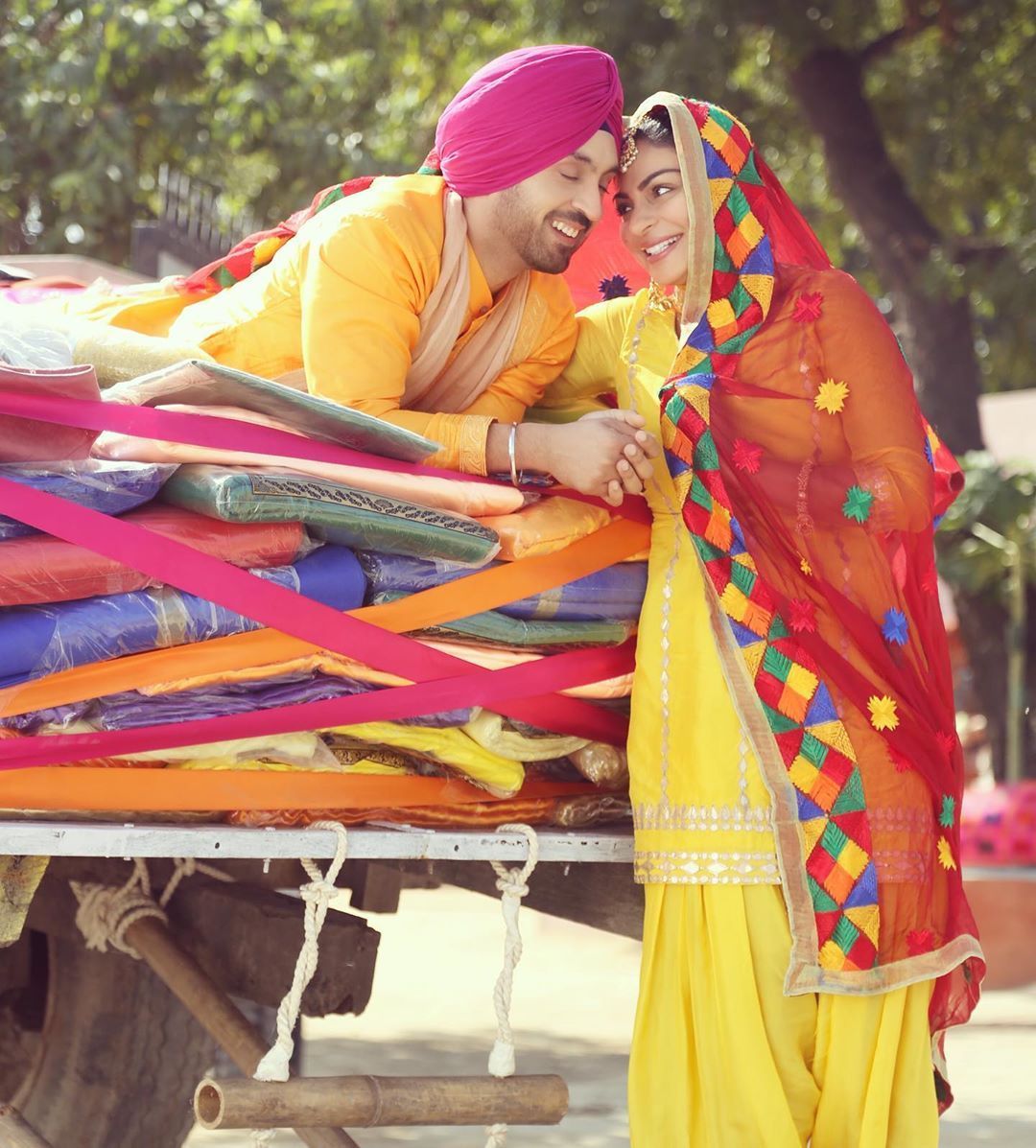 Traditional Couples Wallpapers - Wallpaper Cave