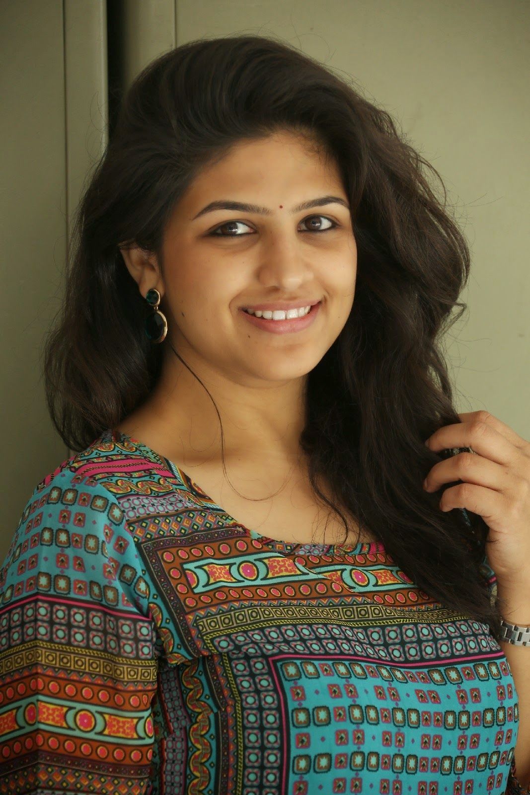 Supriya Latest Photos At Bhoo Movie Press Meet Wallpapers Cinesprint