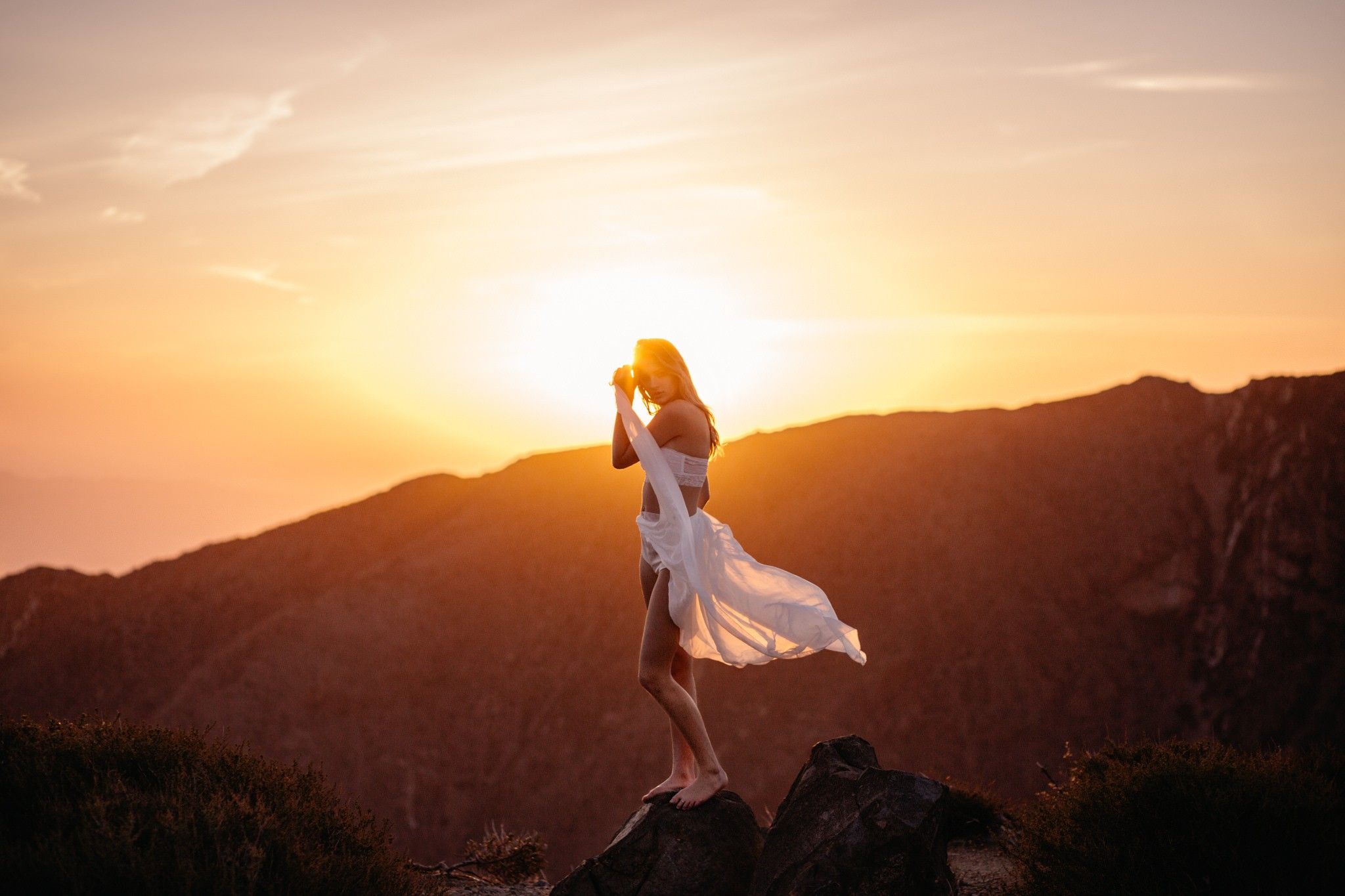 Women And Sunrise Wallpapers - Wallpaper Cave
