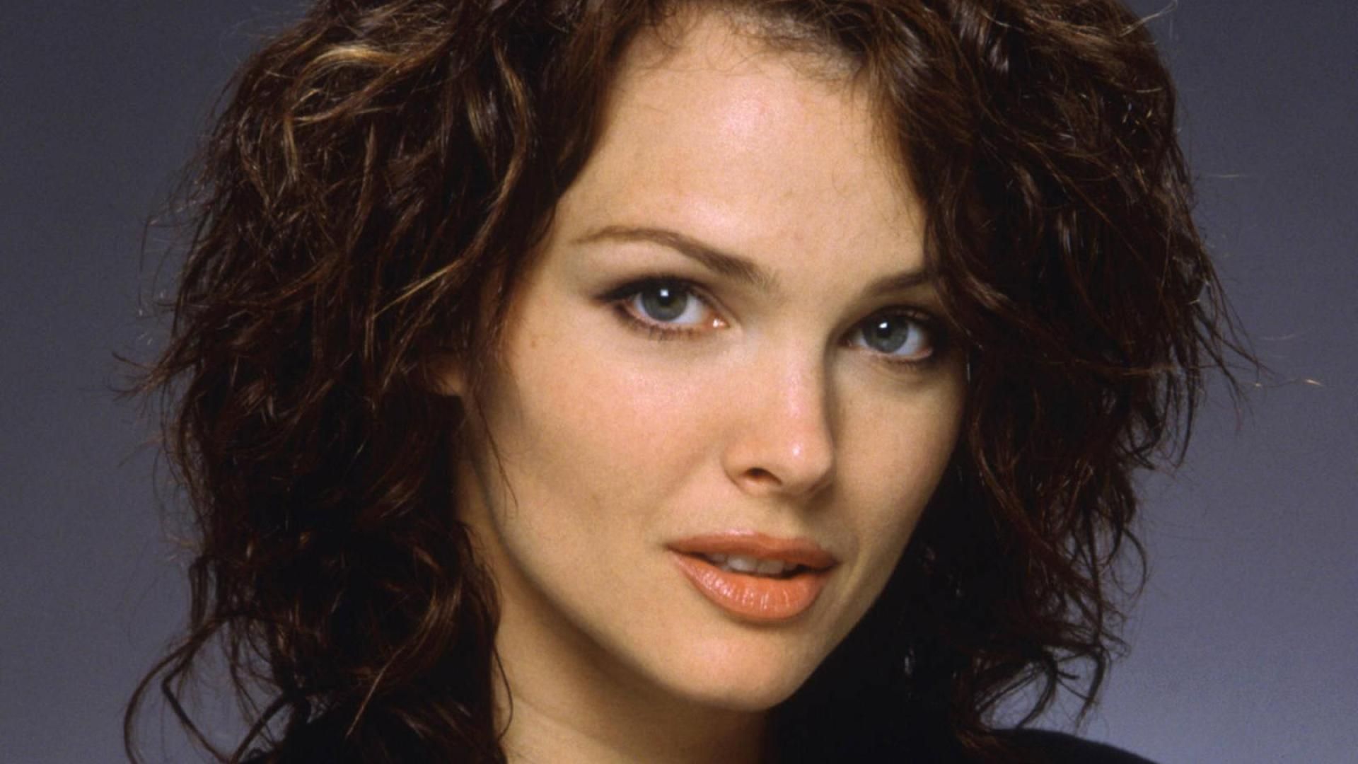 Dina Meyer Wallpapers - Wallpaper Cave