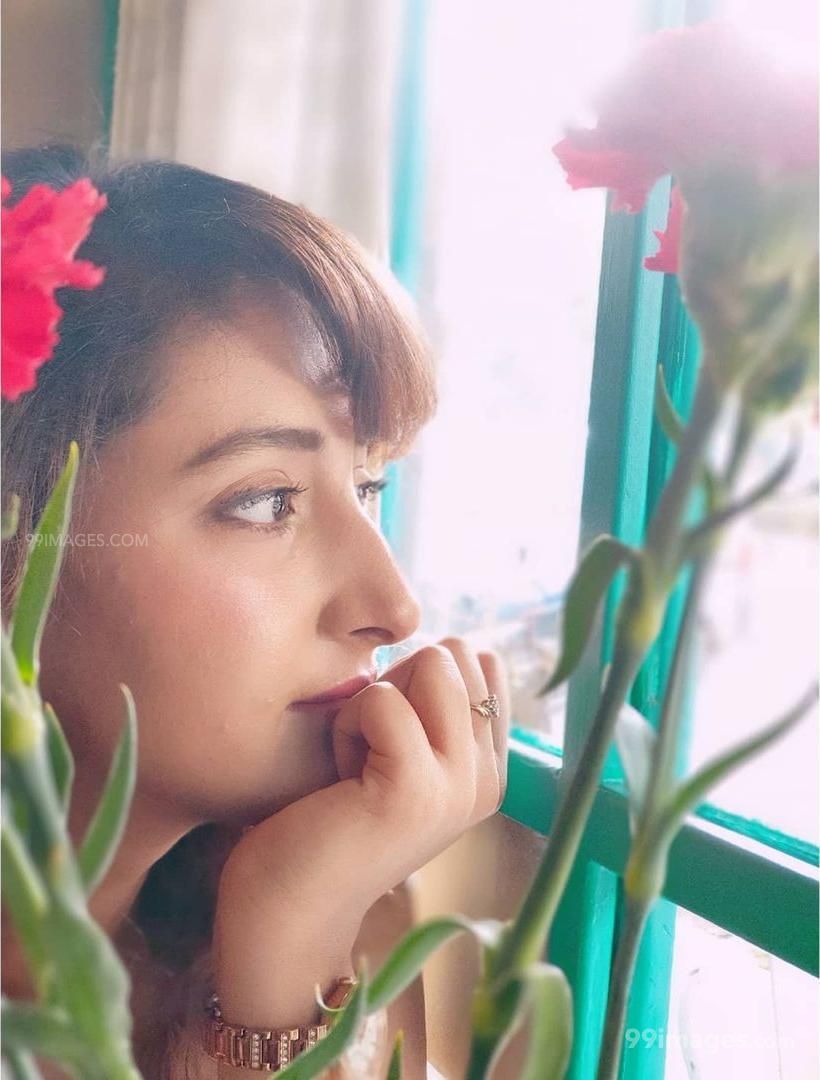 Shivya Pathania Wallpapers - Wallpaper Cave