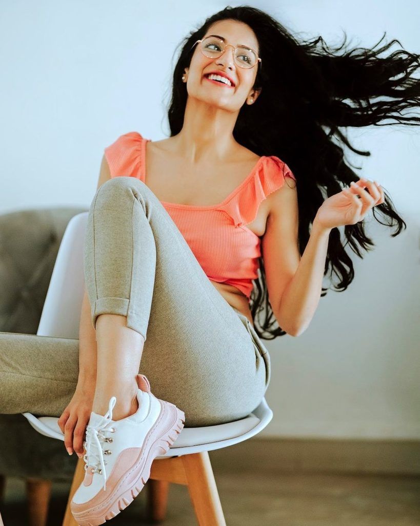 Miloni Jhonsa Phone Wallpapers - Wallpaper Cave