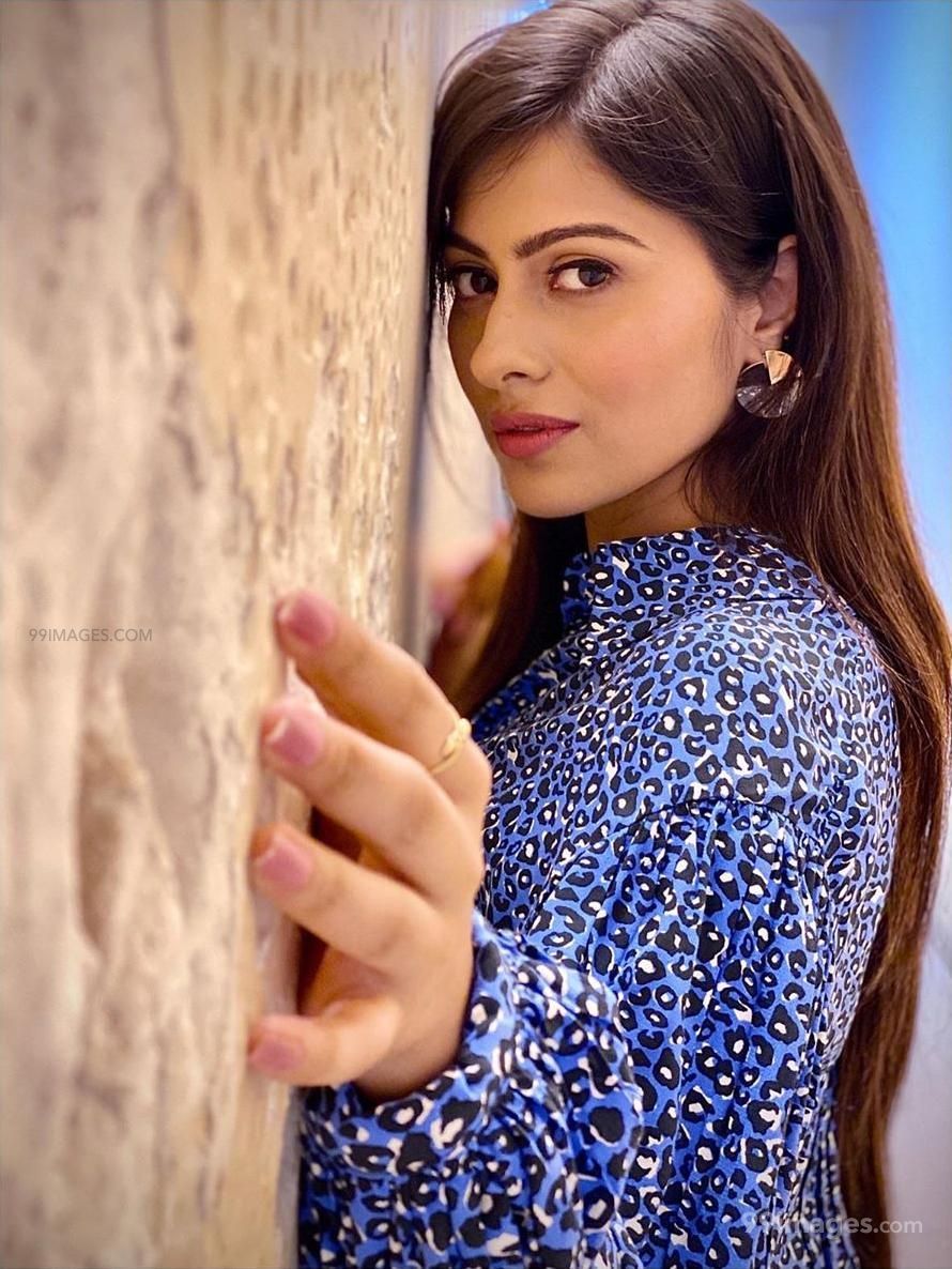 Aparna Dixit iPhone Wallpapers - Wallpaper Cave